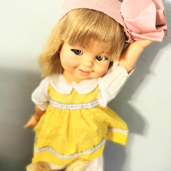 Toys | Ideal Giggles Doll Vintage 6s Flirty Pinwheel Eyes Giggles Works ...
